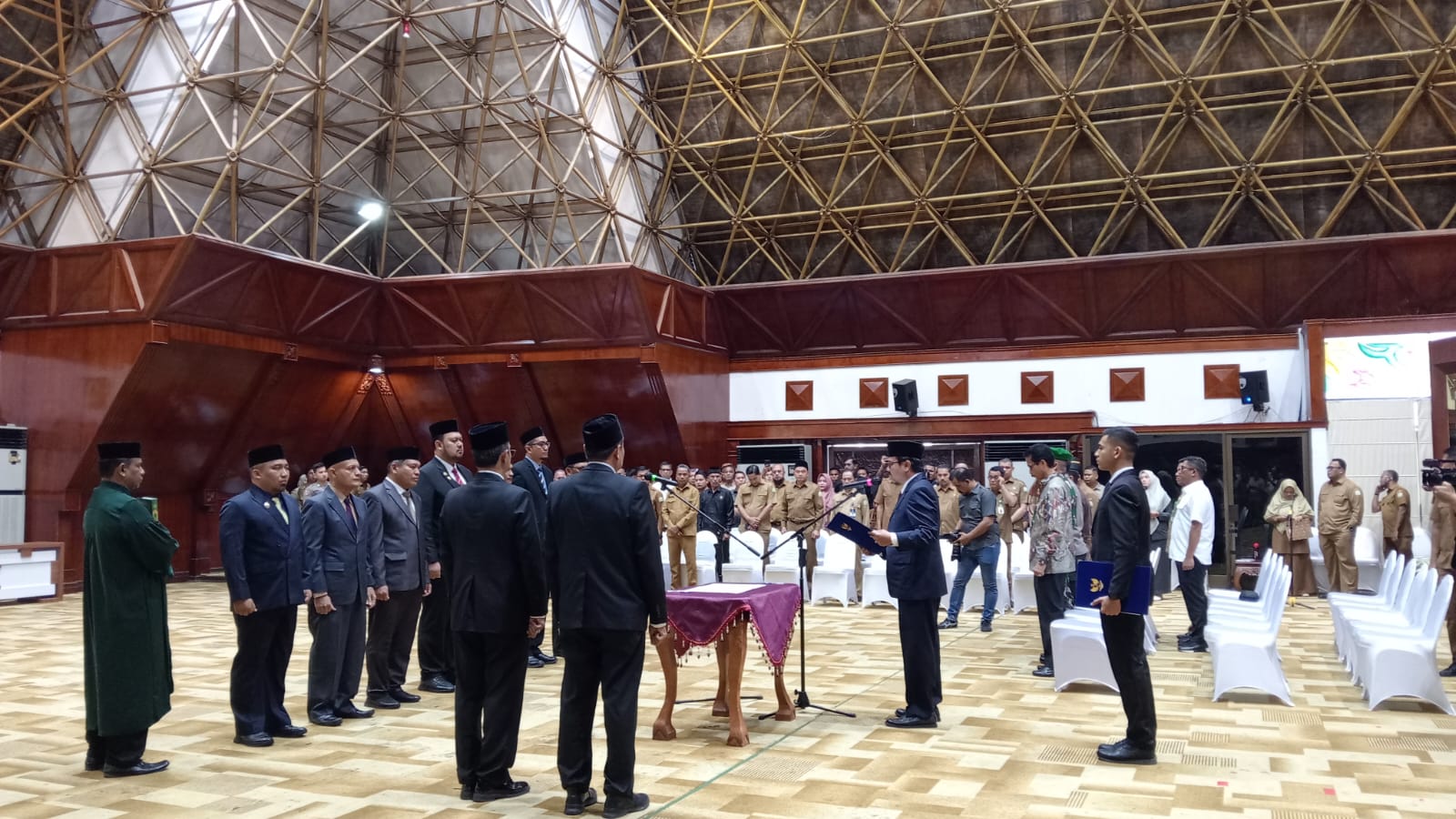 Tujuh Pejabat Eselon II Pemerintah Aceh Dilantik